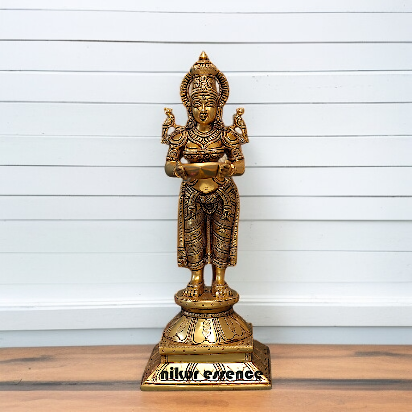 Deeplakshmi standing Diya lamp brass idol - 17 Inches – Nikur Essence