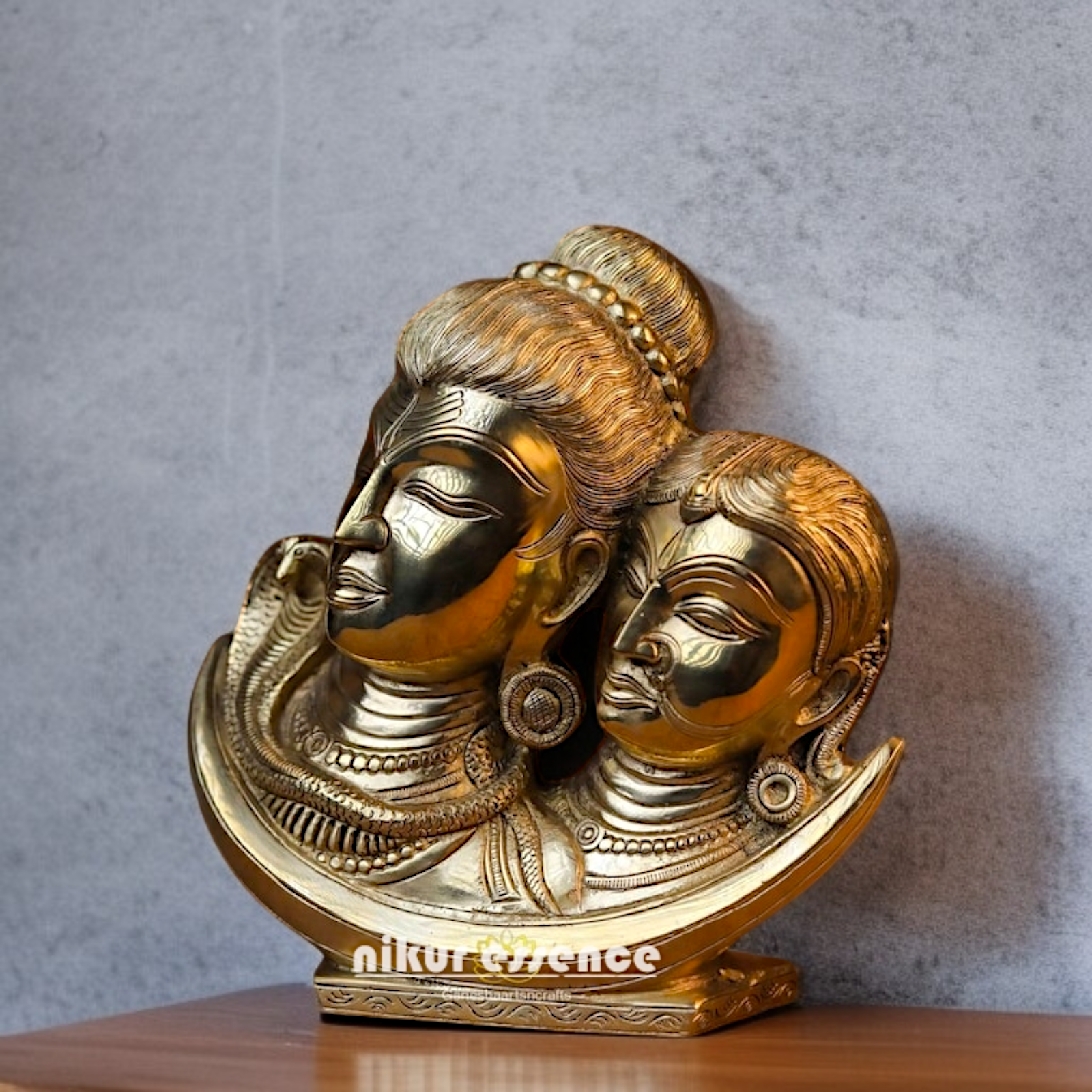 Shiva Parvati Face Solid Brass idol - 10 Inches – Nikur Essence
